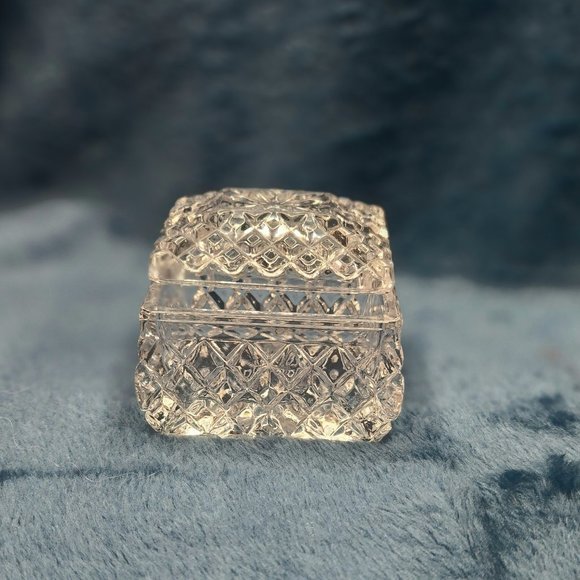 Accents | Lead Crystal Glass Trinket Box | Poshmark